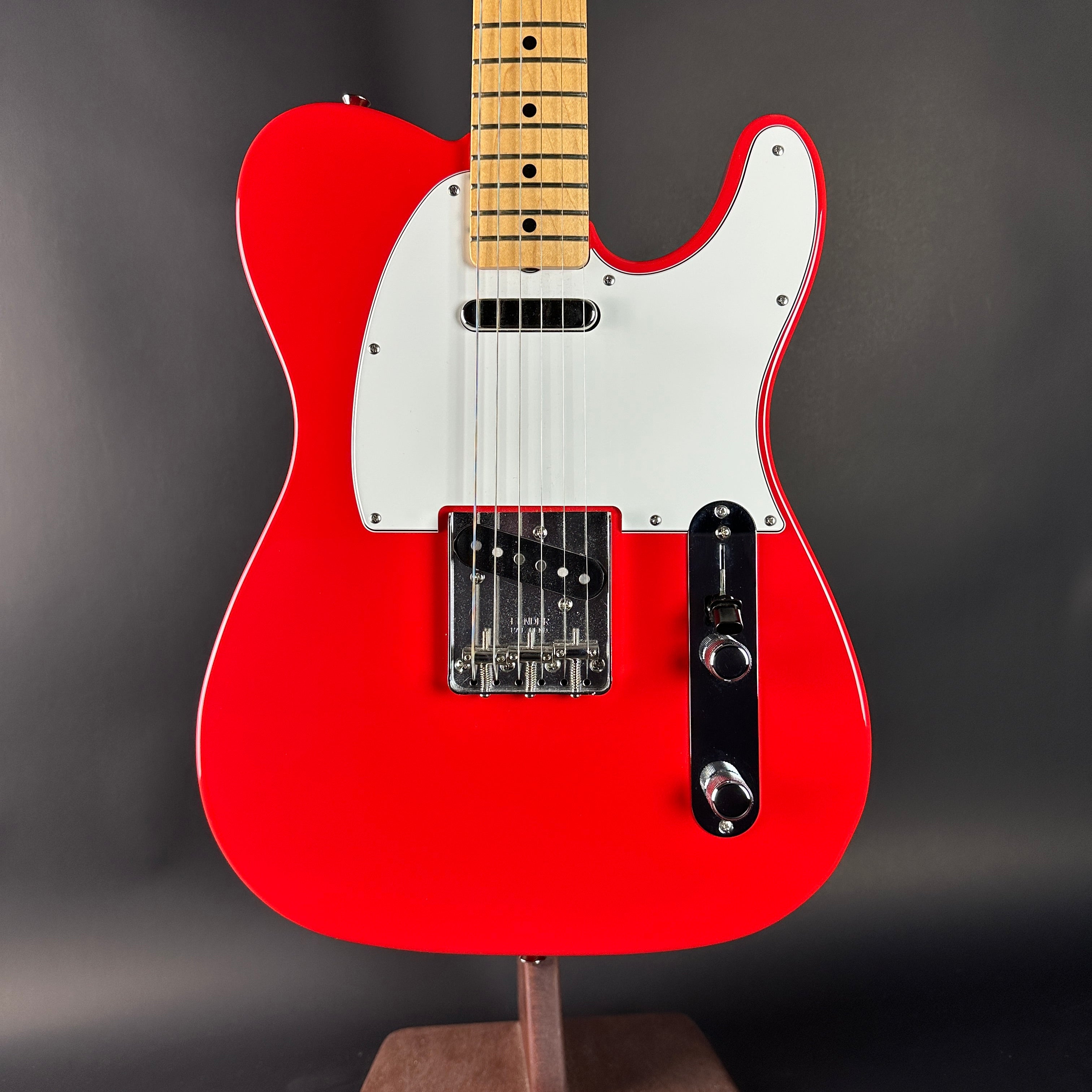 Used Fender Telecaster MIJ Fiesta Red w/bag TSU21751 – Tone Shop Guitars