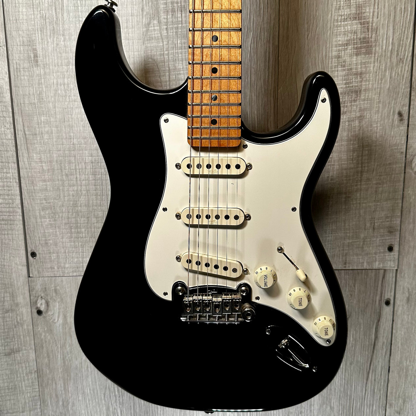 G&L Guitars - Online Shop | Tone Shop Guitars