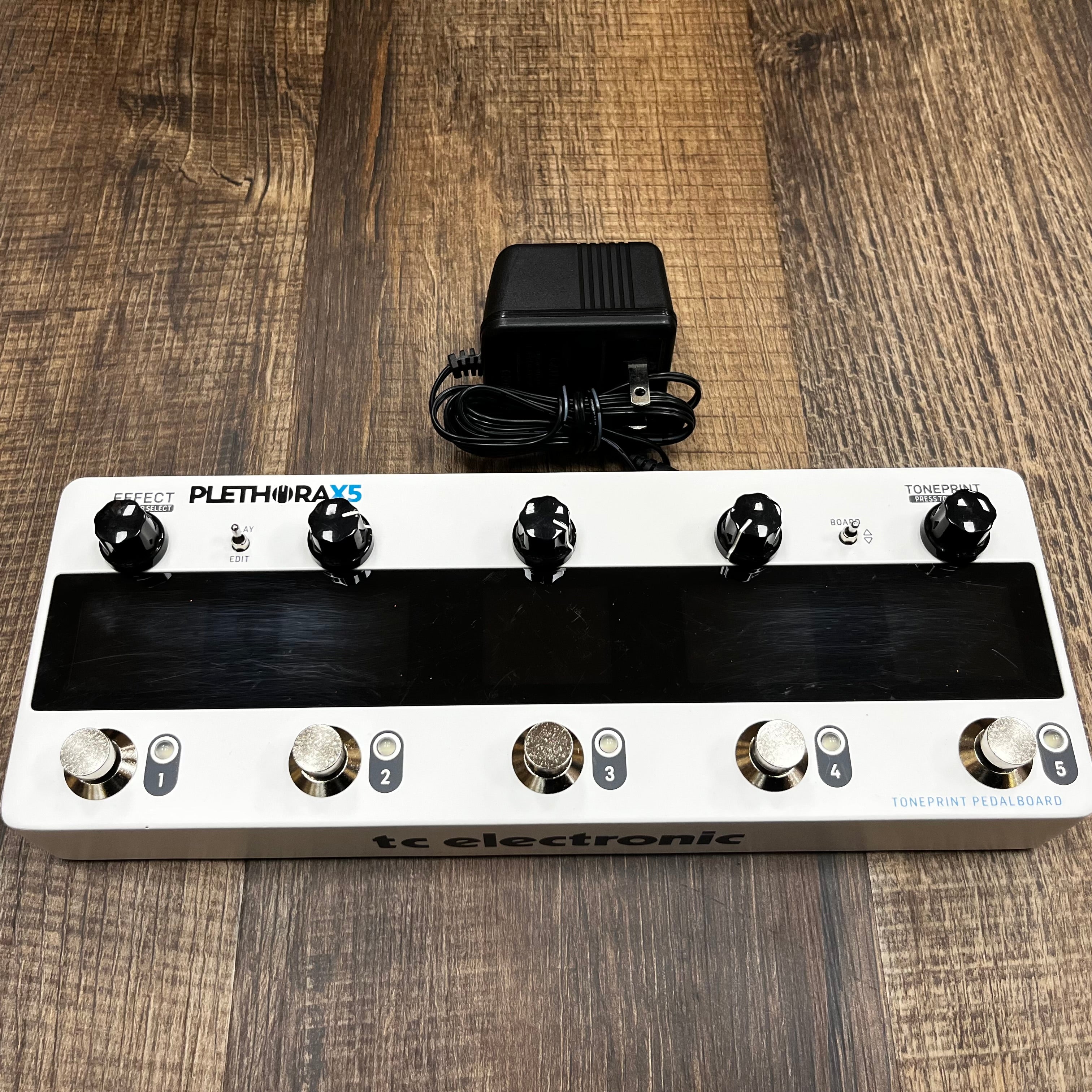 Used TC Electronic Plethora X5 Multi Effect TFW226 – Tone Used TC Electronic Plethora X5 Multi Effect TFW226 – Tone