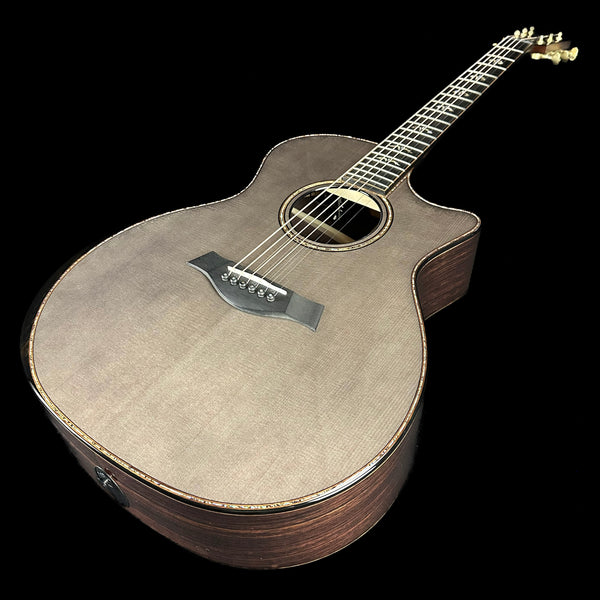 Taylor Guitars - Online Shop | Tone Shop Guitars