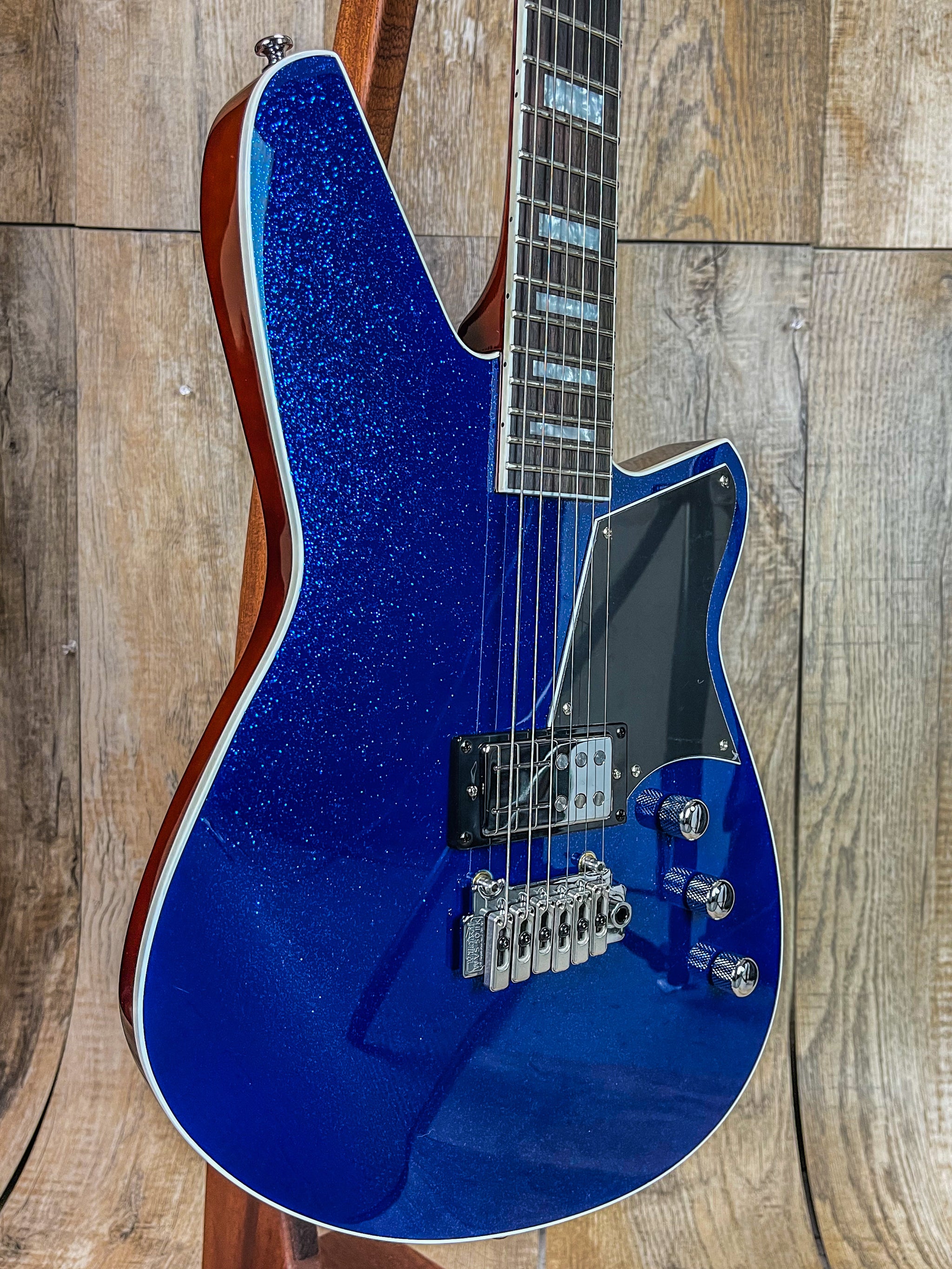 Reverend Bayonet Custom RA Blue Sparkle Tone Shop Exclusive – Tone Shop ...